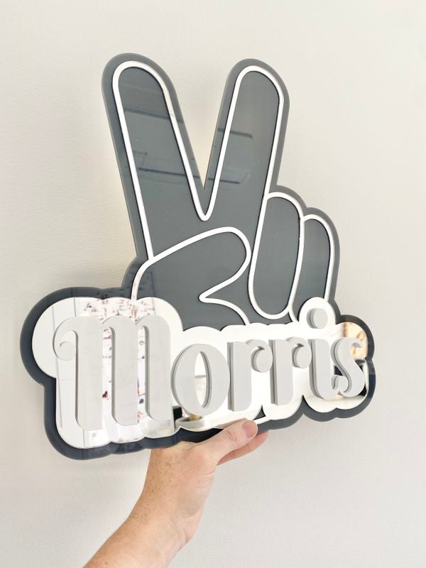 Peace Hand Plaque – Verde Baby